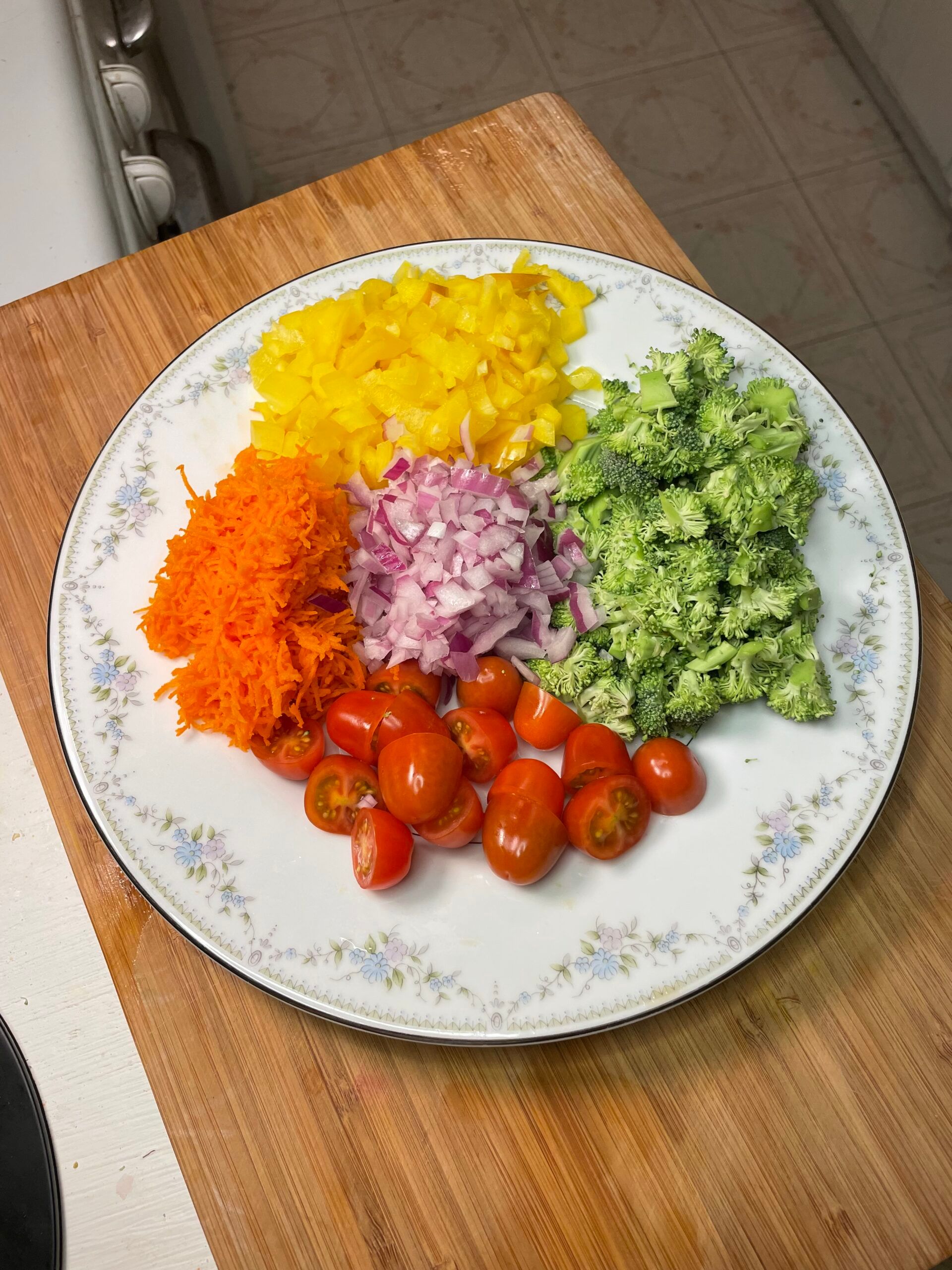 Enchanted Rainbow Veggie Flatbread - THE ABROTHECARY
